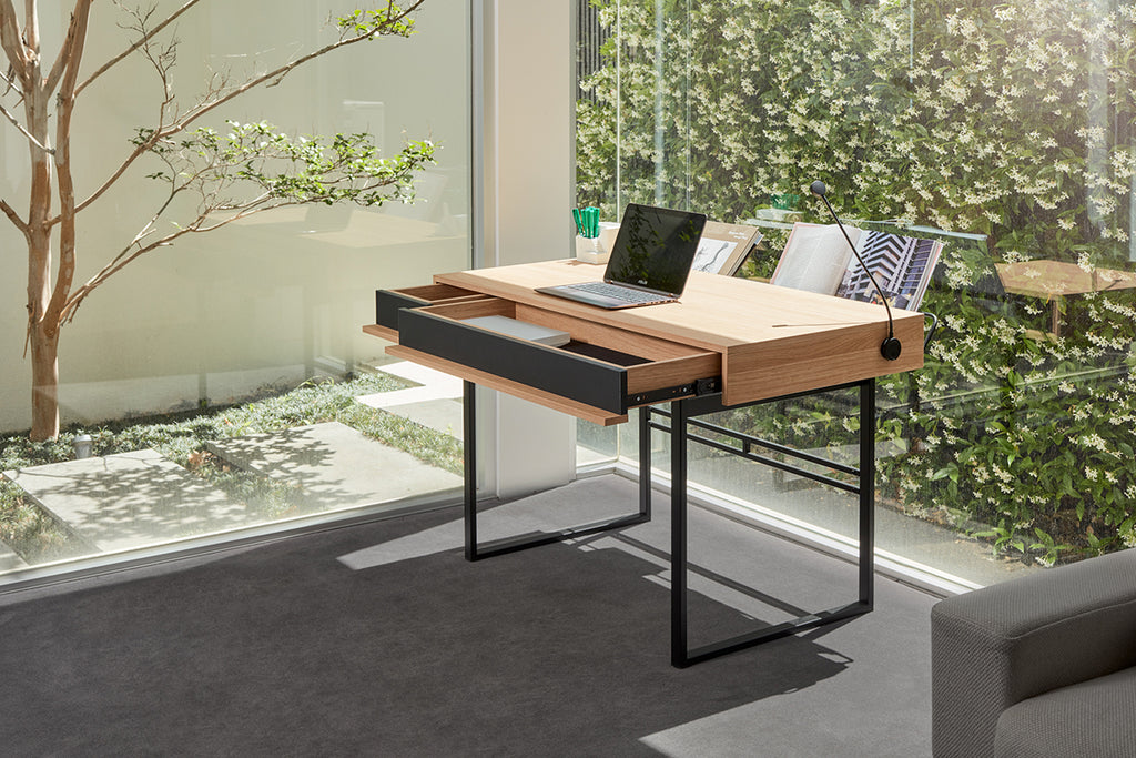 Jackson Desk | Modern Workstation with Hidden Cord Management – Aero ...